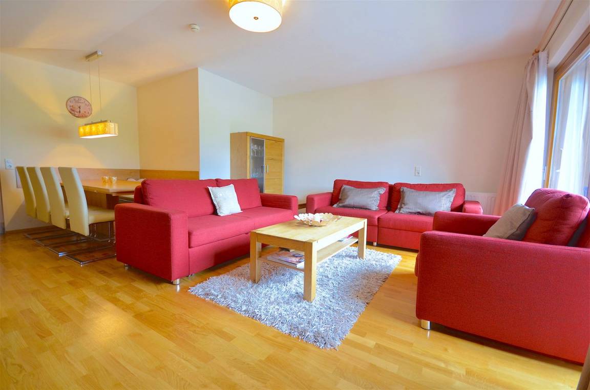 141 M² Apartment ∙ 5 Bedrooms ∙ 10 Guests - Zell am See