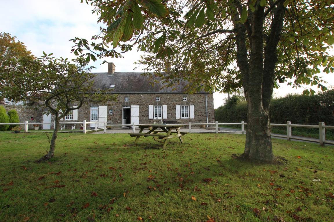 77 M² Gîte ∙ 3 Chambres ∙ 6 Personnes - Portbail