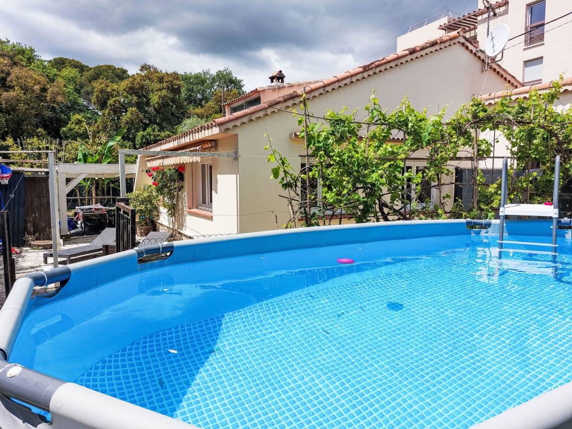 90 M² Maison De Vacances ∙ 1 Chambre ∙ 6 Personnes - Nice