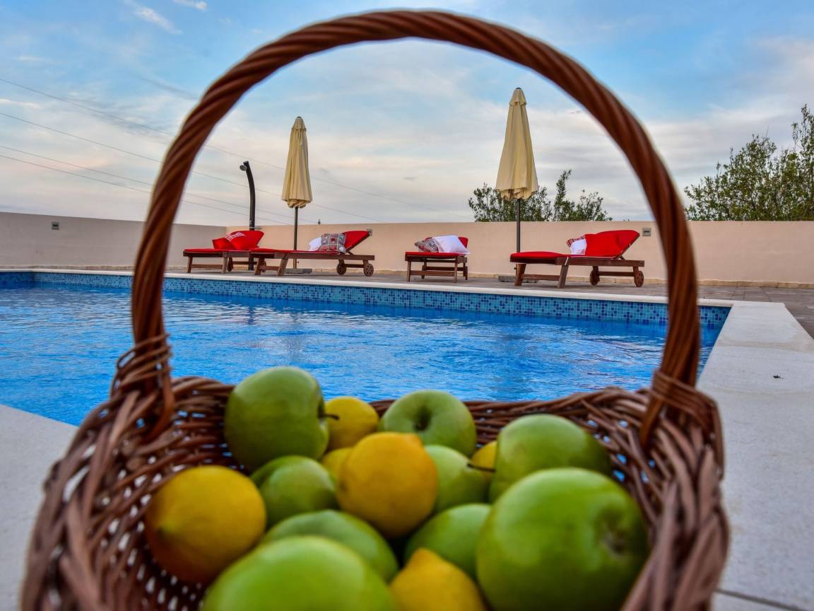 170 M² Ferienhaus ∙ 3 Schlafzimmer ∙ 8 Gäste - Nin