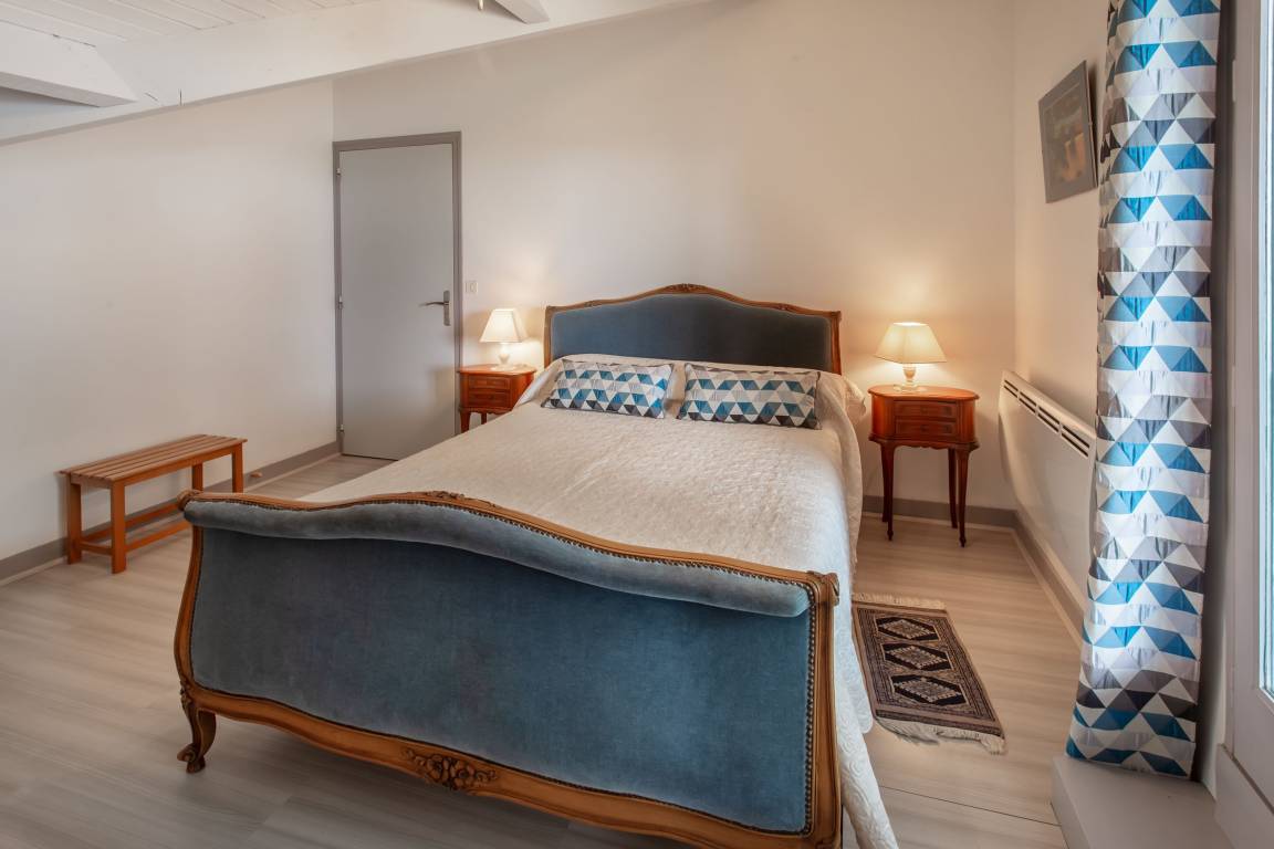 32 M² Chambre D'hôtes ∙ 2 Chambres ∙ 4 Personnes - Rochechouart