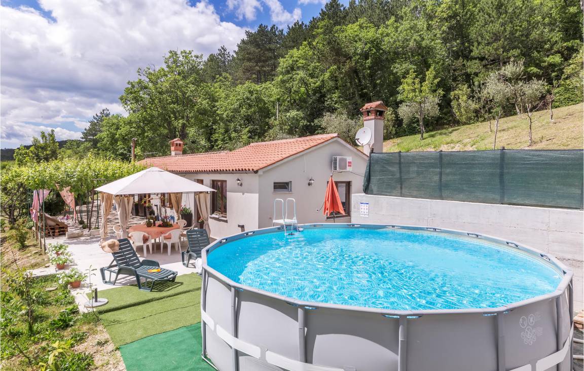 81 M² House ∙ 2 Bedrooms ∙ 6 Guests - Croatia