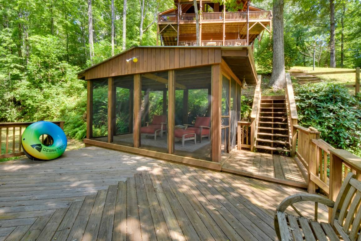 83 M² Apartment ∙ 1 Bedroom ∙ 4 Guests - Murphy, NC