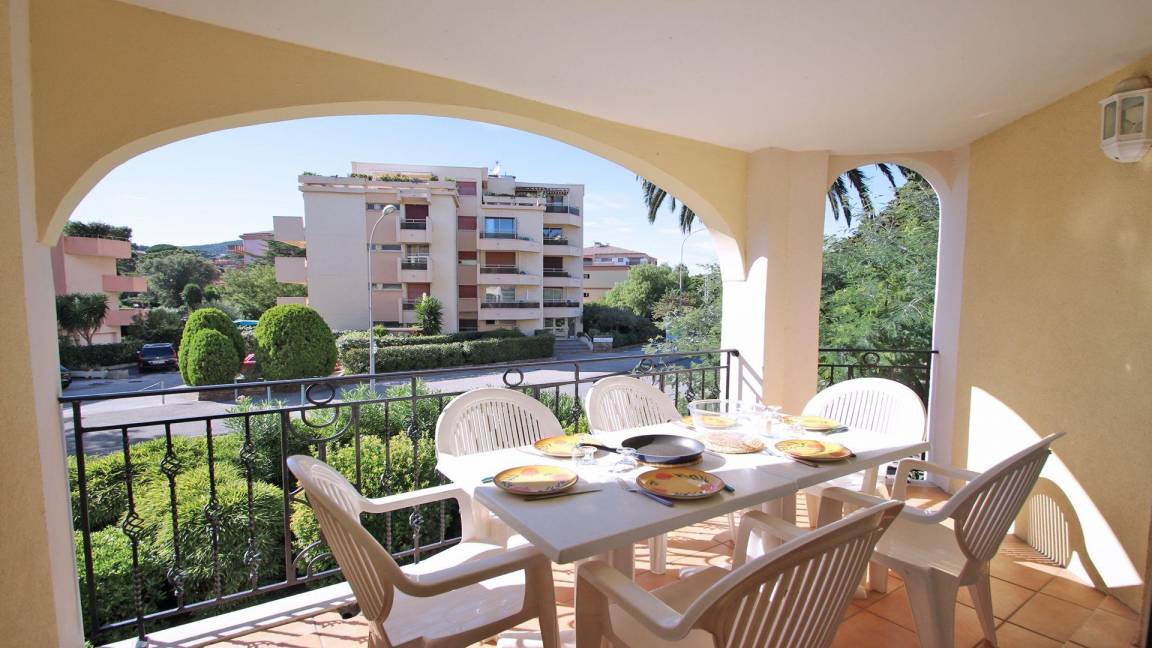 65 M² Apartment ∙ 3 Bedrooms ∙ 8 Guests - Sainte-Maxime