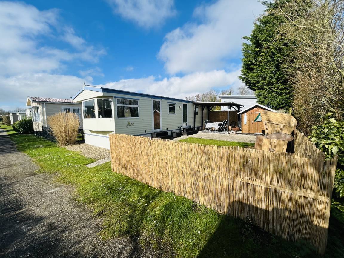 35 M² Chalet ∙ 2 Bedrooms ∙ 3 Guests - Kamperland