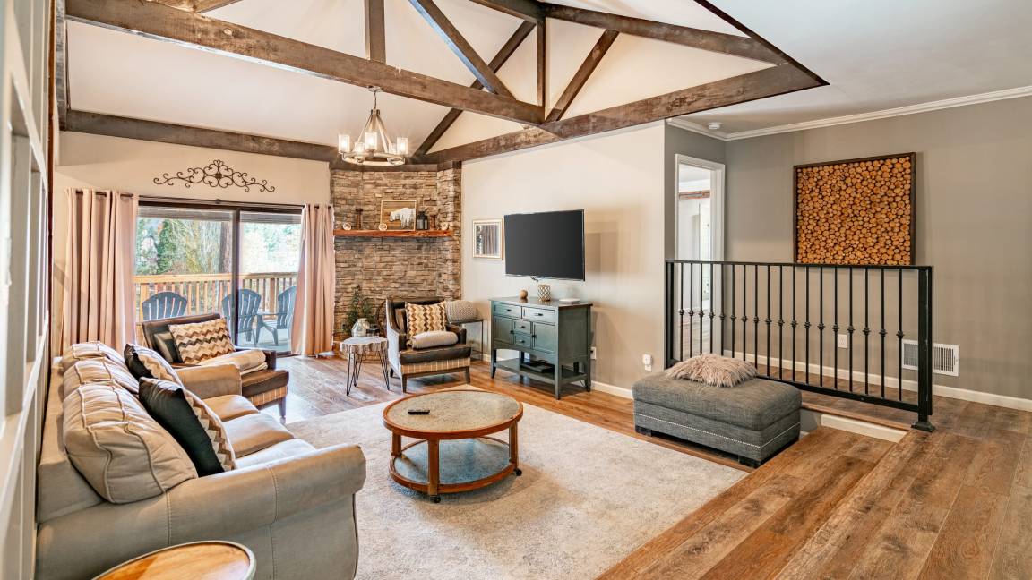 418 M² Casa ∙ 7 Quartos ∙ 15 Hóspedes - Big Bear Lake, CA