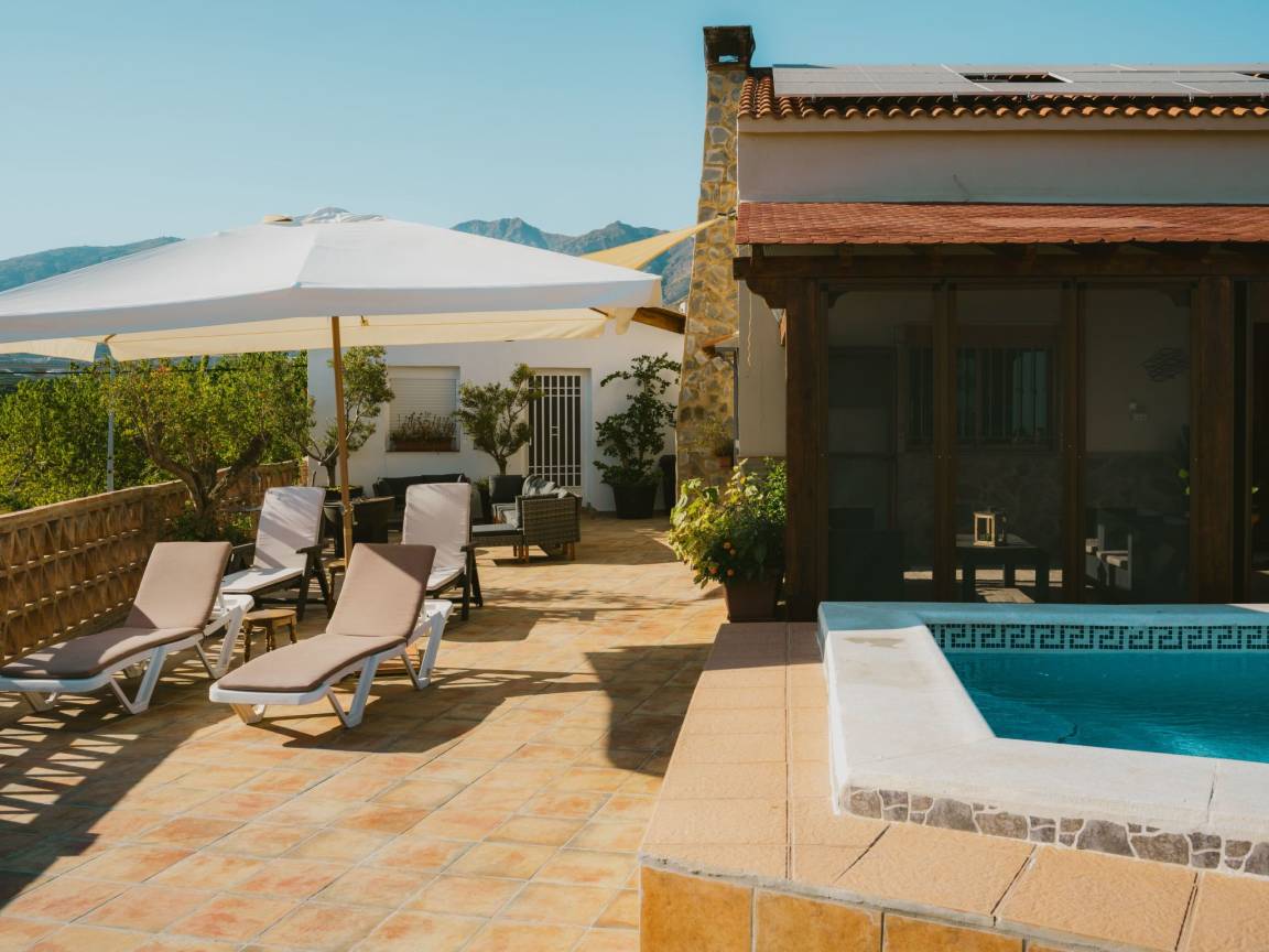 Talo ∙ 3 Makuuhuonetta ∙ 8 Vierasta - Salobreña