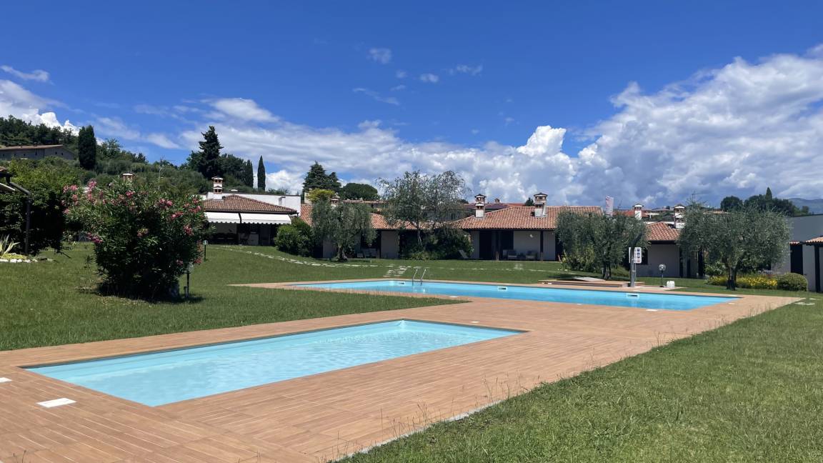 110 M² Chalet ∙ 3 Bedrooms ∙ 6 Guests - Lake Garda