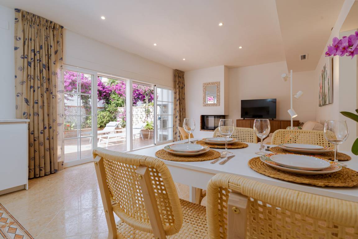 95 M² House ∙ 2 Bedrooms ∙ 4 Guests - Marbella