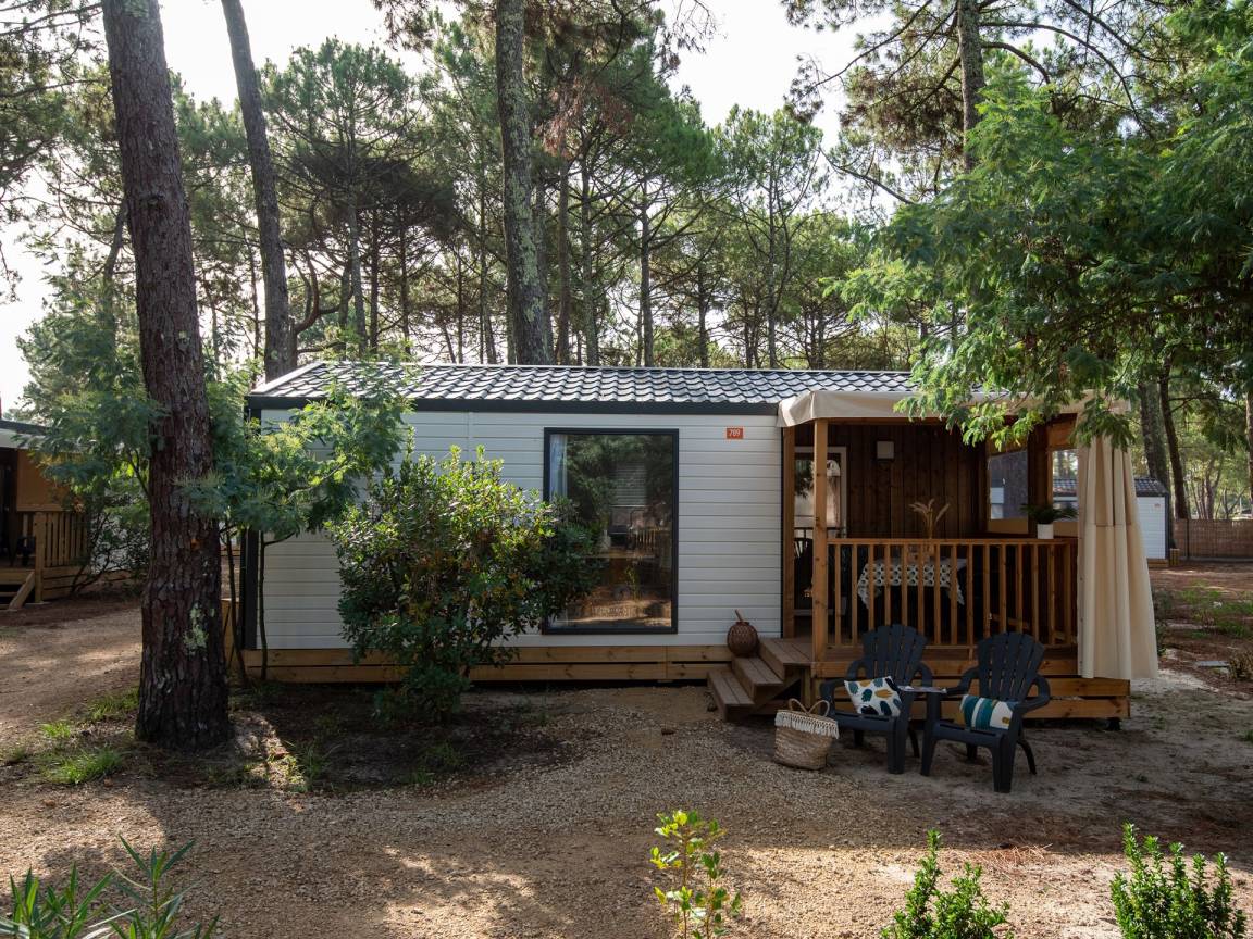 25 M² Caravan ∙ 2 Bedrooms ∙ 4 Guests - ビスカロッス