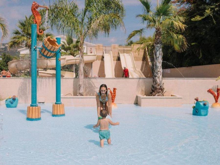 24 M² Caravan ∙ 2 Bedrooms ∙ 5 Guests - Malgrat de Mar