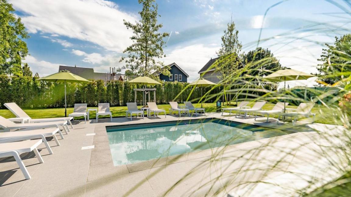 75 M² House ∙ 2 Bedrooms ∙ 4 Guests - Maasmechelen