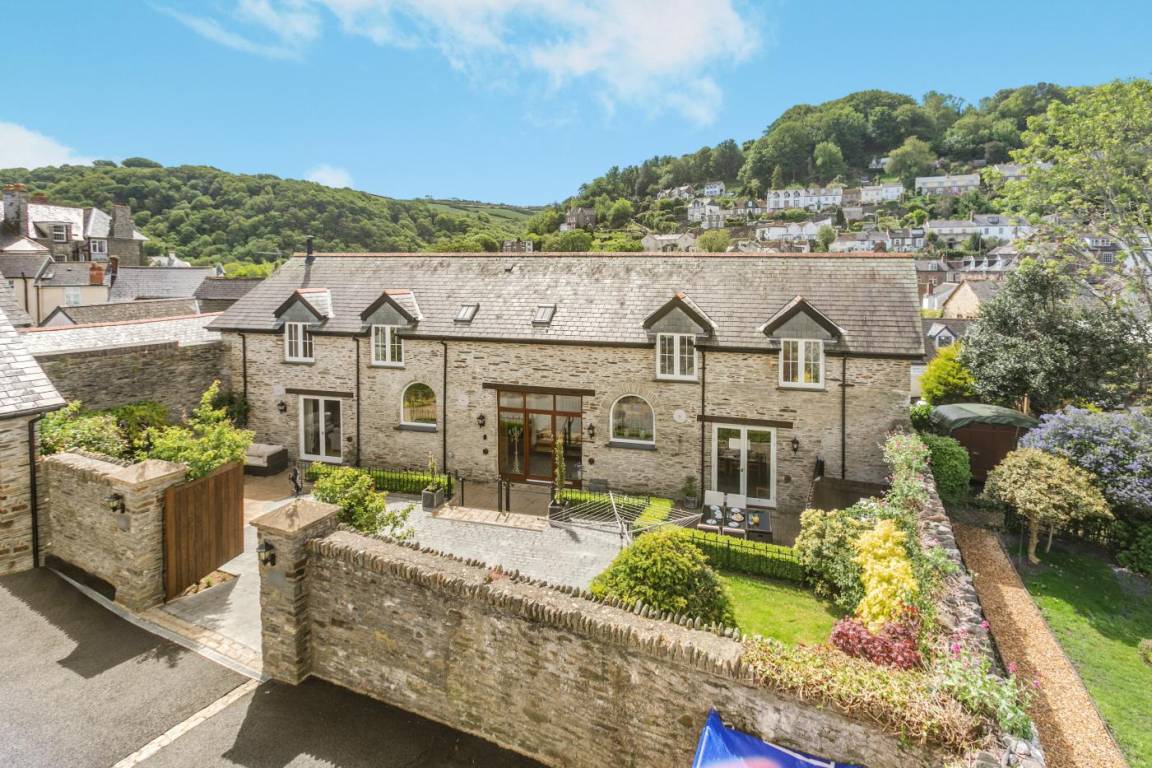 Cottage ∙ 4 Bedrooms ∙ 8 Guests - Lynmouth
