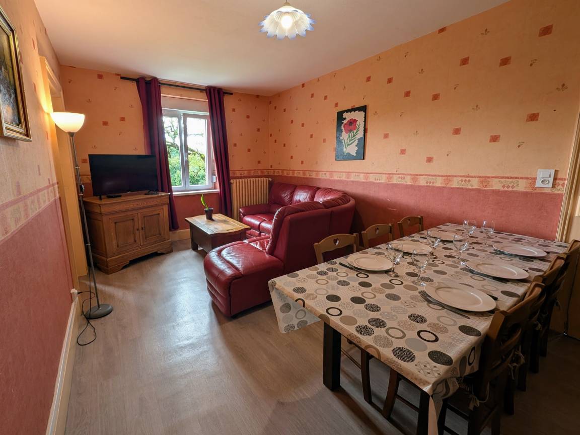 72 M² Cottage ∙ 3 Bedrooms ∙ 6 Guests - Alps