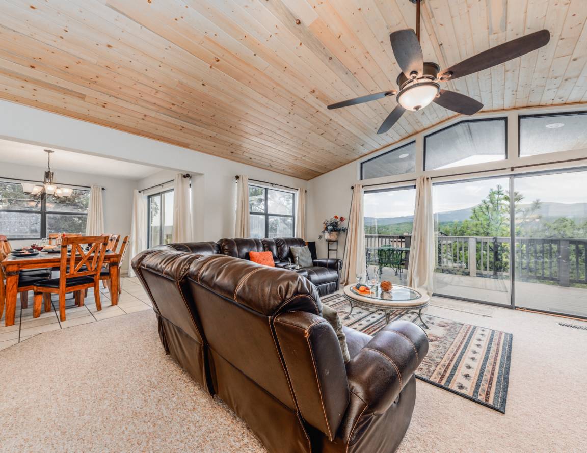 142 M² Cabin ∙ 4 Bedrooms ∙ 10 Guests - Ruidoso, NM