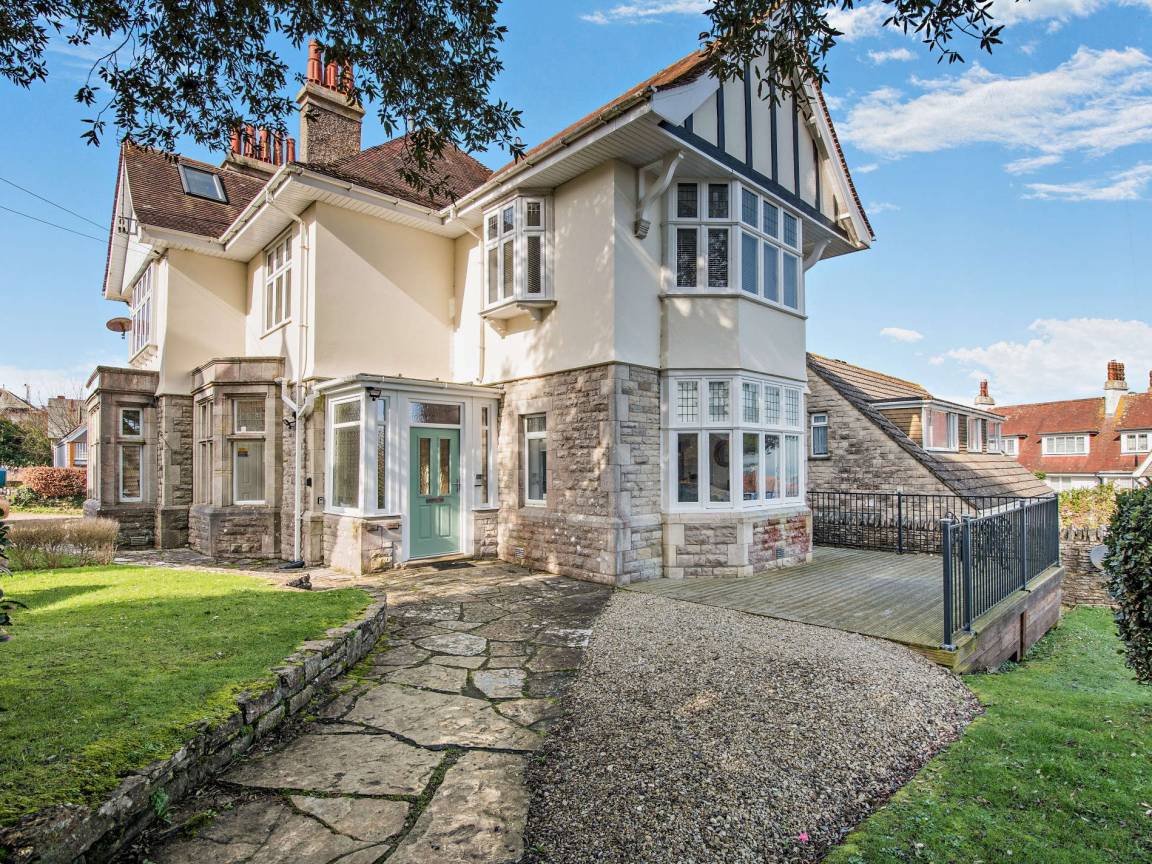 Cottage ∙ 2 Bedrooms ∙ 3 Guests - Swanage