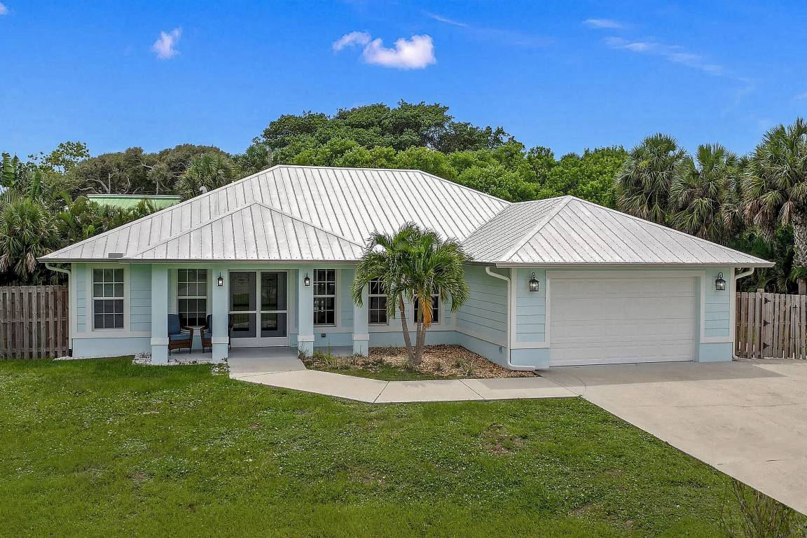 228 M² House ∙ 4 Bedrooms ∙ 12 Guests - Fort Pierce, FL