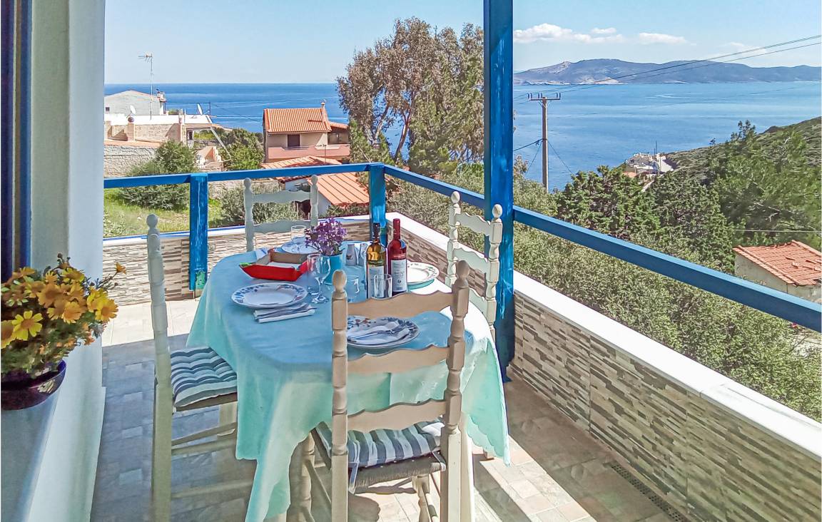132 M² House ∙ 2 Bedrooms ∙ 5 Guests - Milos