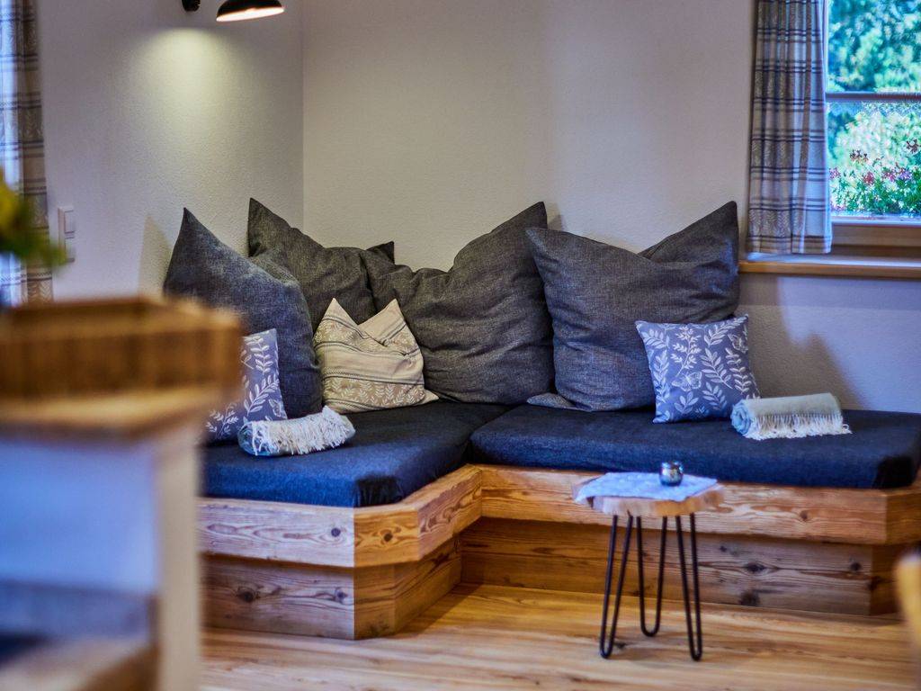 80 M² Apartment ∙ 2 Bedrooms ∙ 4 Guests - Tegernsee