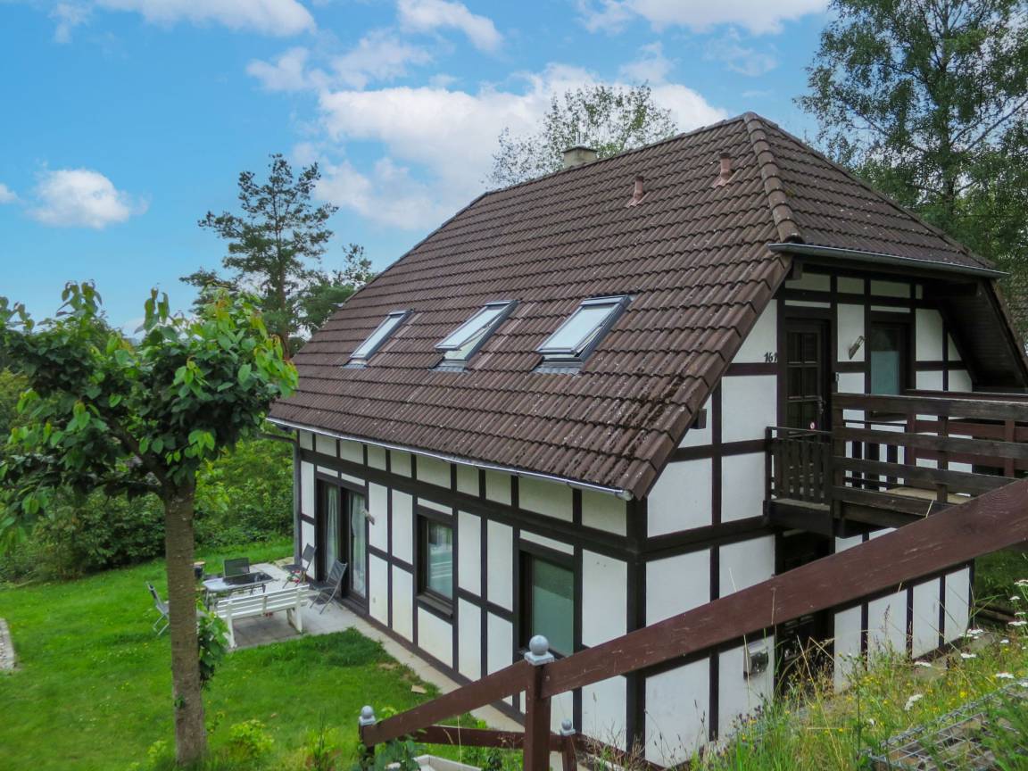 65 M² Ferienhaus ∙ 2 Schlafzimmer ∙ 3 Gäste - Frankenau