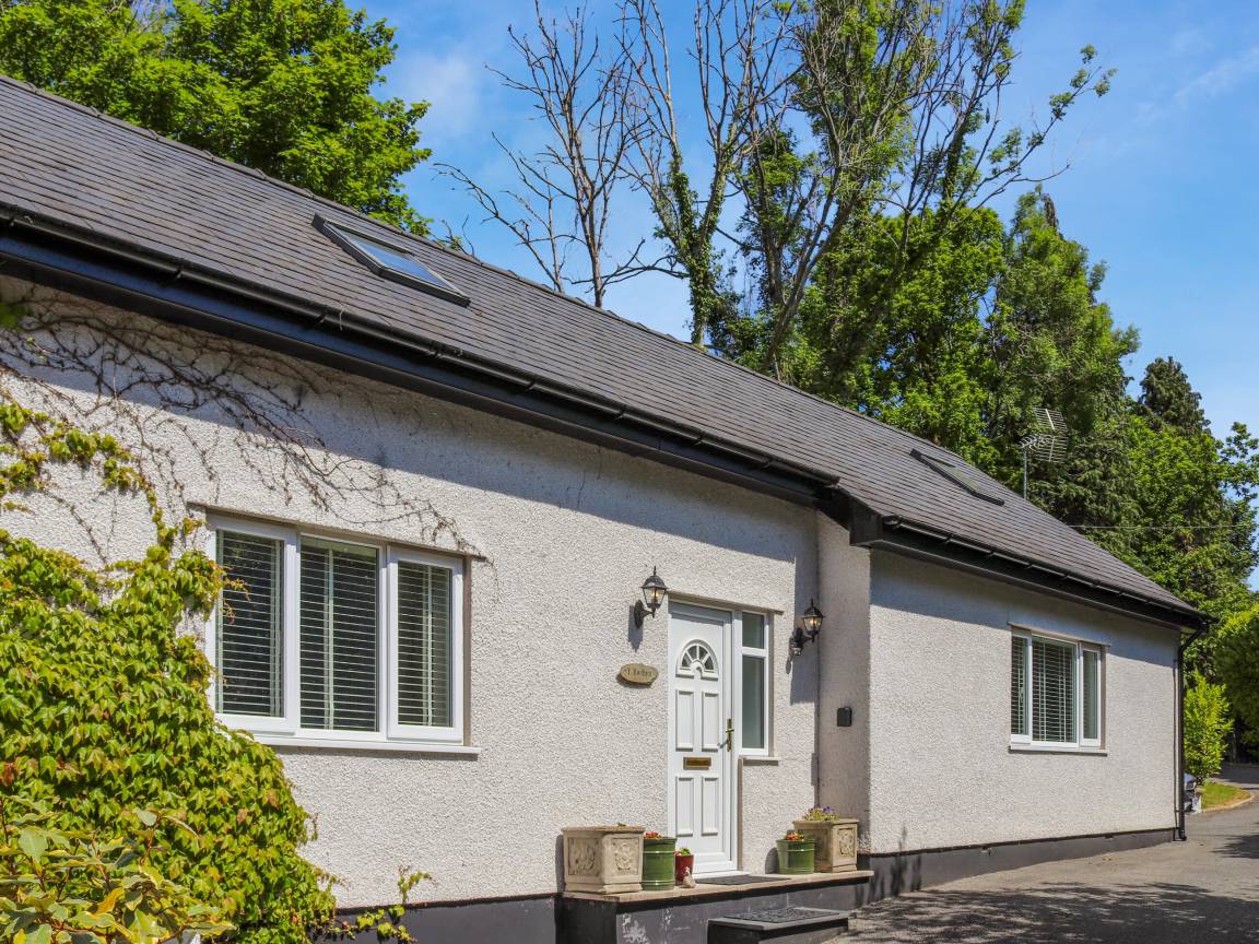 Cottage ∙ 2 Bedrooms ∙ 6 Guests - Bangor