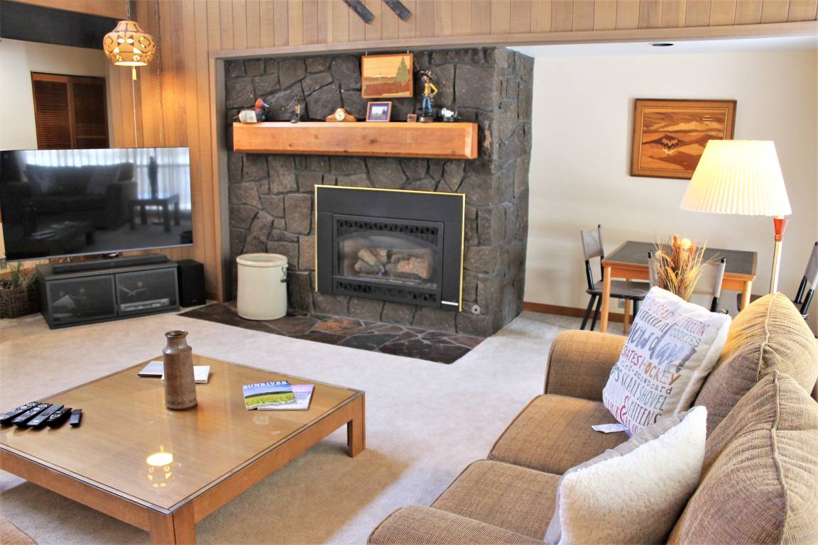 129 M² House ∙ 2 Bedrooms ∙ 6 Guests - Sunriver, OR