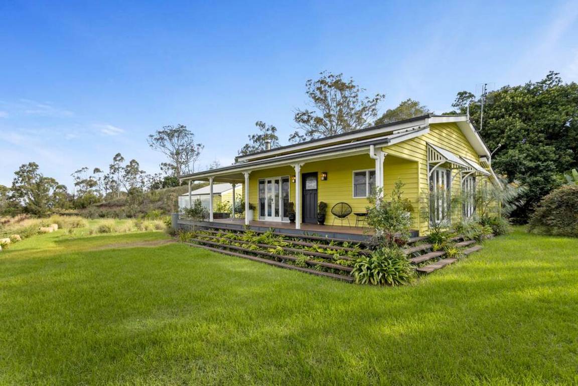 House ∙ 3 Bedrooms ∙ 6 Guests - Ravensbourne National Park