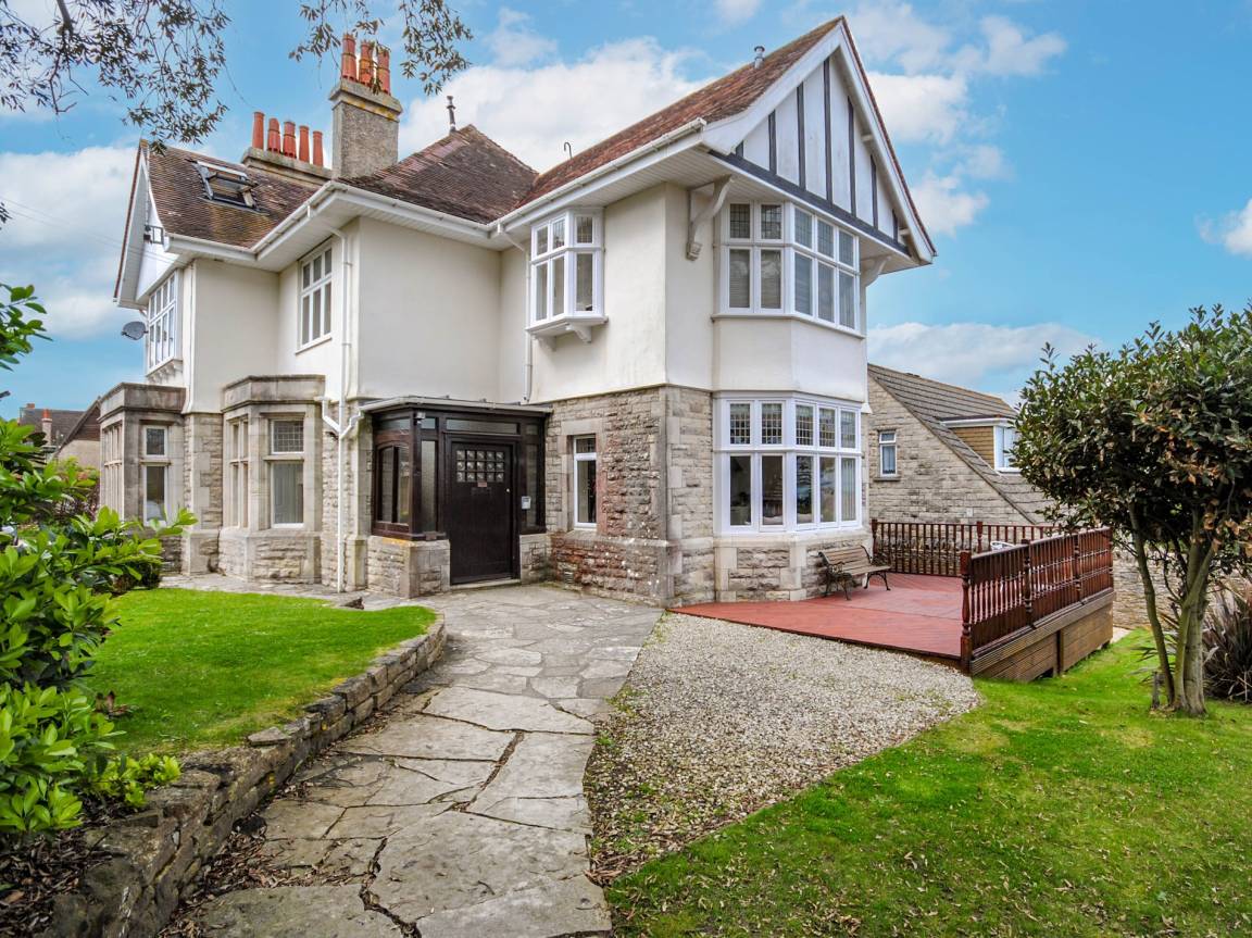 Cottage ∙ 2 Bedrooms ∙ 3 Guests - Swanage