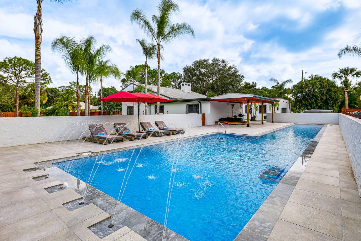 83 M² House ∙ 2 Bedrooms ∙ 4 Guests - Stuart, FL