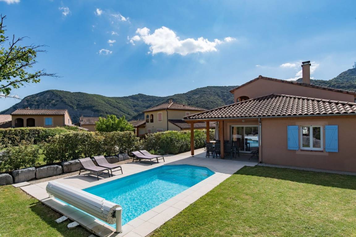 Villa ∙ 4 Schlafzimmer ∙ 8 Gäste - Vallon-Pont-d'Arc