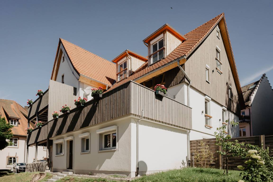62 M² Ferienwohnung ∙ 2 Schlafzimmer ∙ 6 Gäste - Hüfingen