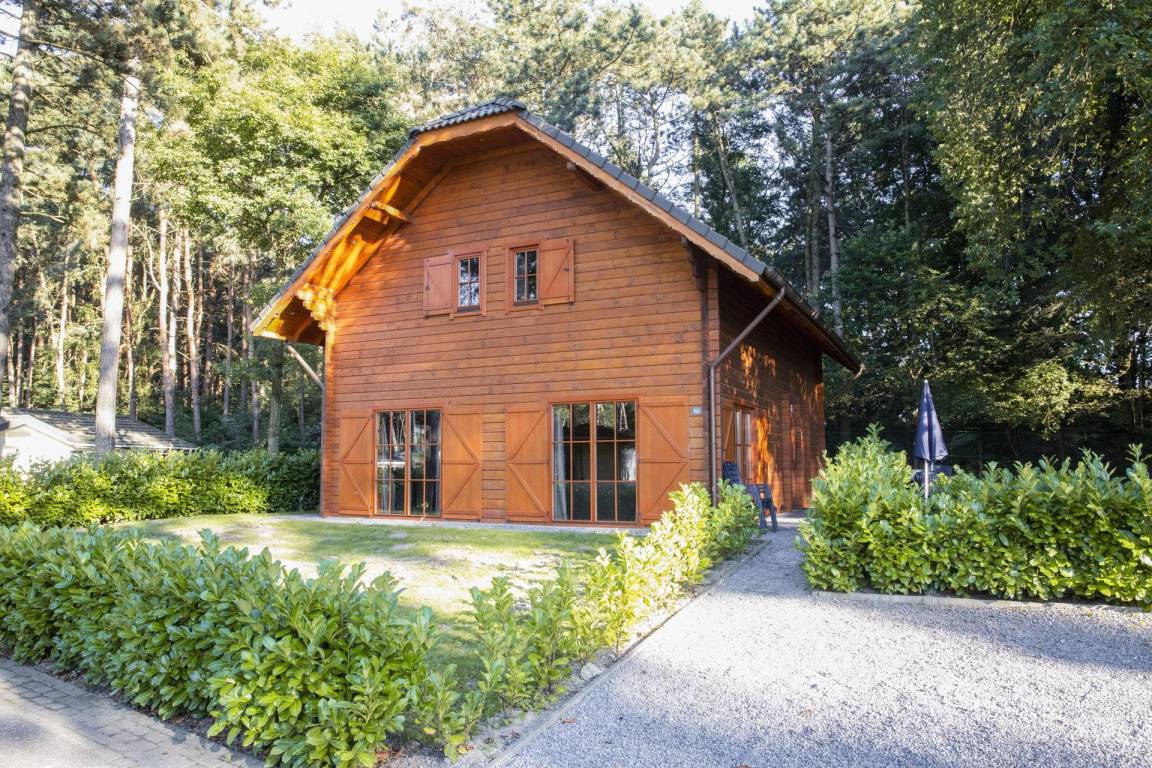 Bungalow ∙ 4 Habitaciones ∙ 8 Huéspedes - Kerkrade