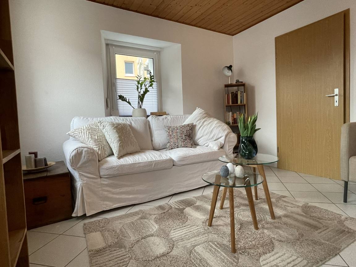 59 M² Ferienwohnung ∙ 1 Schlafzimmer ∙ 2 Gäste - Tauberbischofsheim