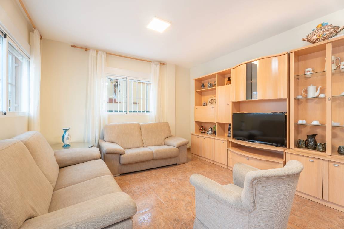 154 M² Ferienhaus ∙ 4 Schlafzimmer ∙ 8 Gäste - Cullera