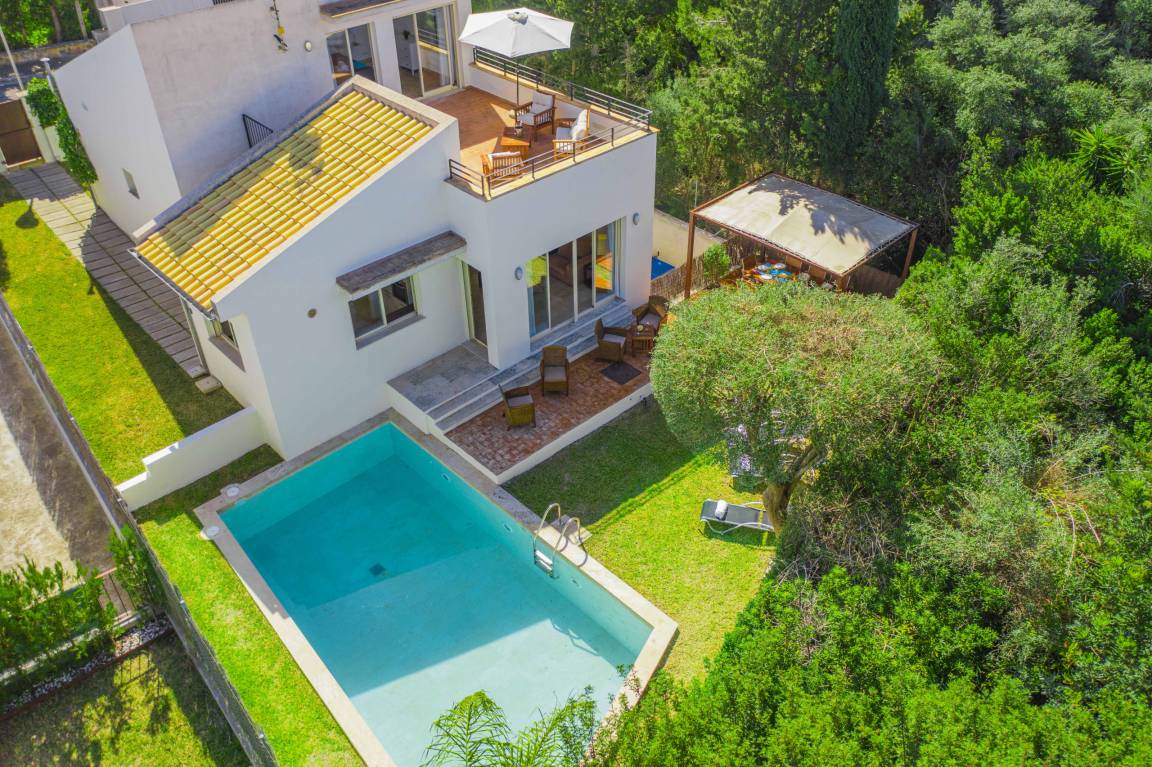 294 M² Villa ∙ 4 Bedrooms ∙ 8 Guests - Alcúdia