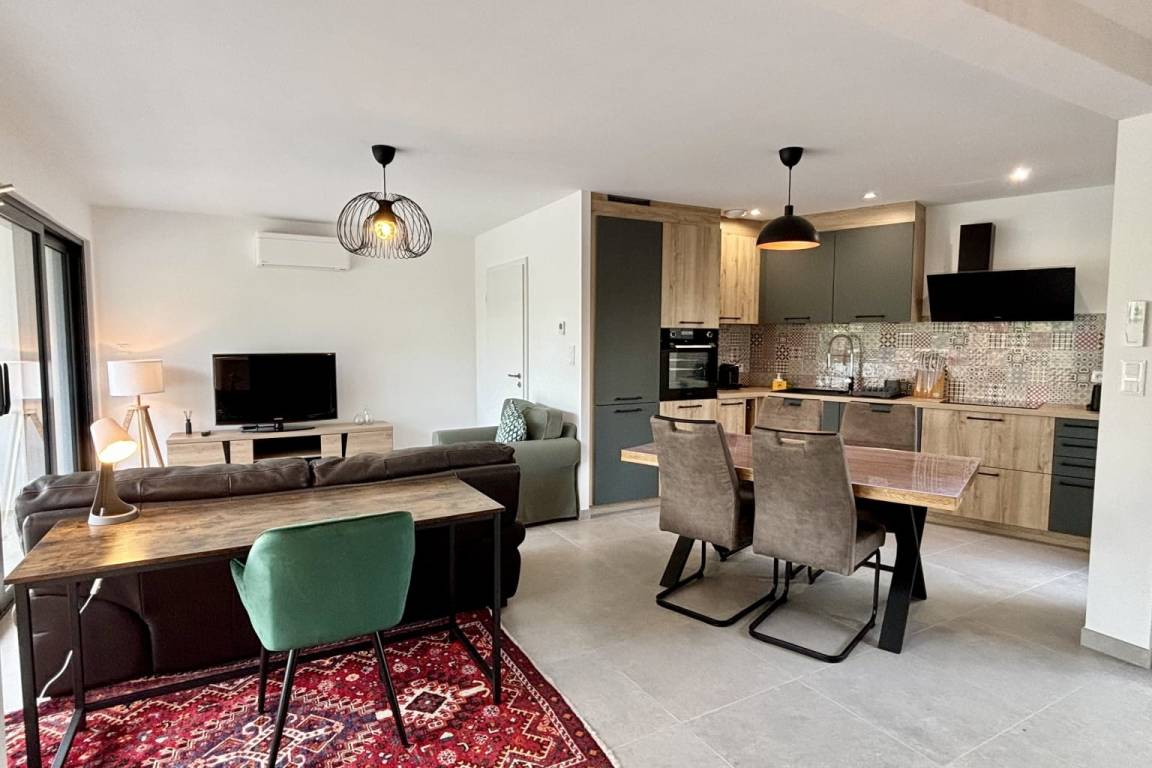 65 M² Appartement ∙ 1 Chambre ∙ 3 Personnes - Illkirch-Graffenstaden