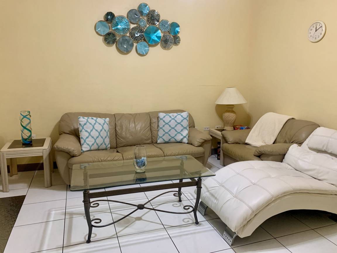 74 M² Apartment ∙ 2 Bedrooms ∙ 6 Guests - West Bay