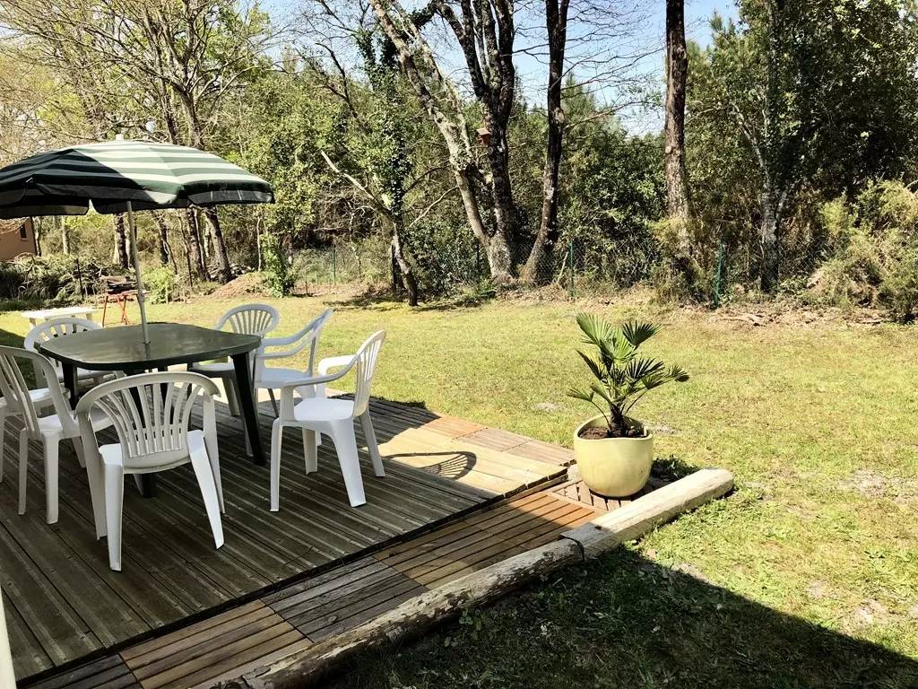 92 M² Maison De Vacances ∙ 3 Chambres ∙ 6 Personnes - Hourtin