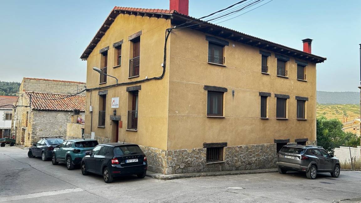108 M² Casa ∙ 4 Habitaciones ∙ 10 Huéspedes - Frías de Albarracín