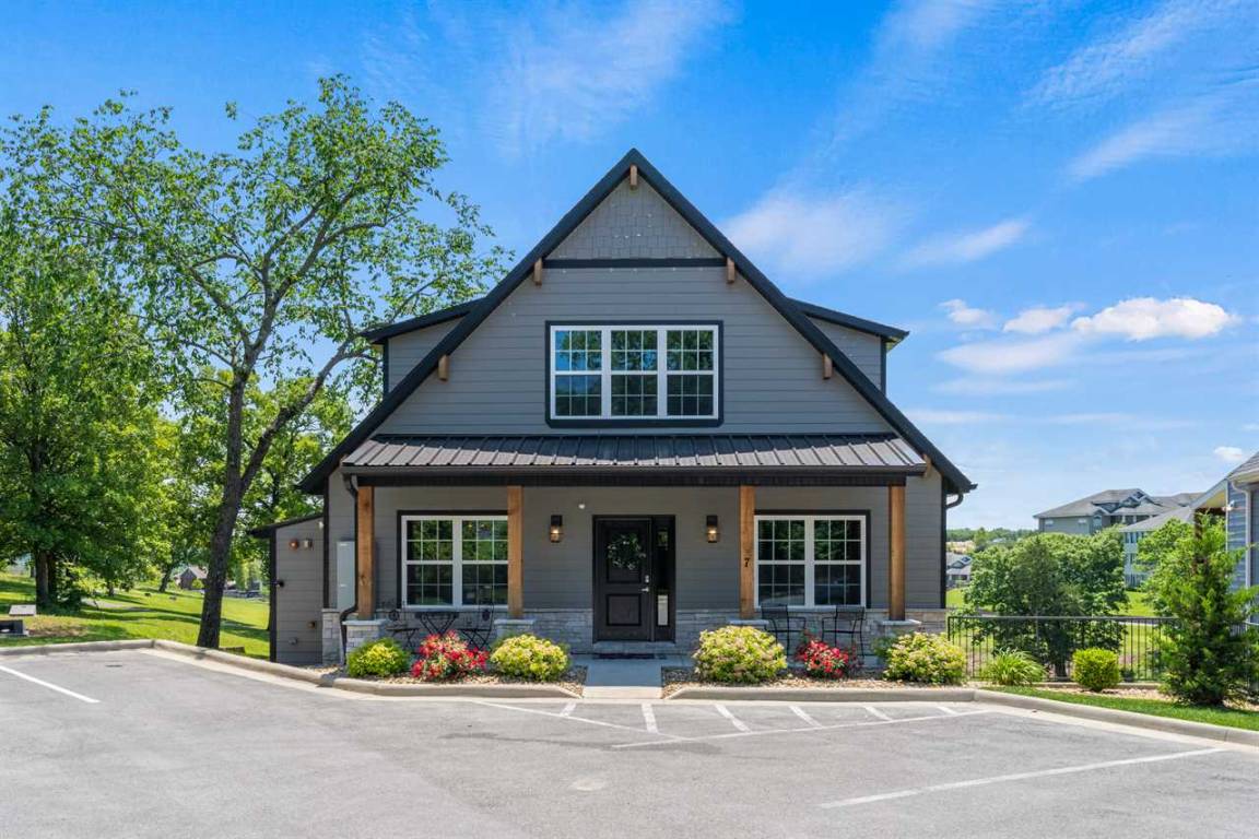 308 M² House ∙ 7 Bedrooms ∙ 22 Guests - Branson, MO