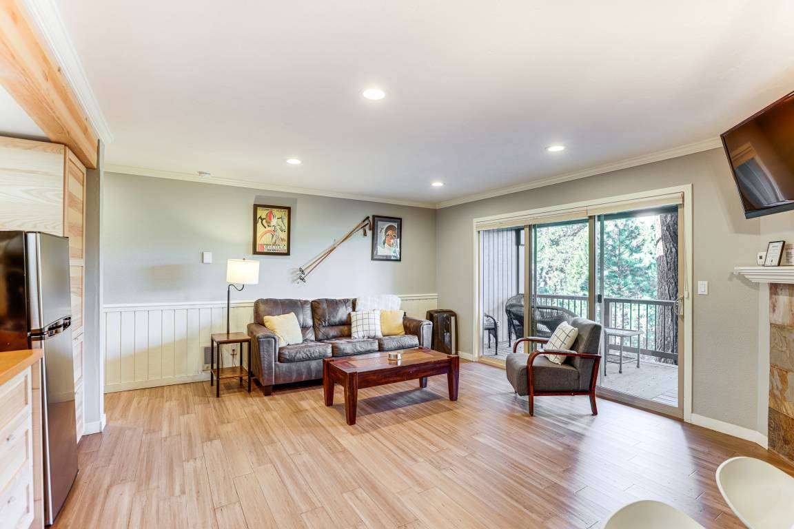 58 M² Apartment ∙ 1 Bedroom ∙ 4 Guests - Bend, OR