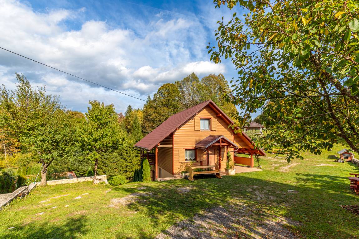 100 M² Chalet ∙ 2 Bedrooms ∙ 6 Guests - Croatia