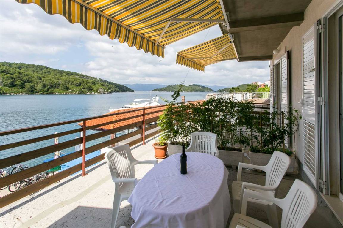 41 M² Ferienwohnung ∙ 2 Schlafzimmer ∙ 5 Gäste - Mljet