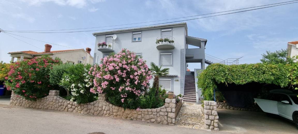 Ferienwohnung ∙ 2 Schlafzimmer ∙ 4 Gäste - Vrbnik