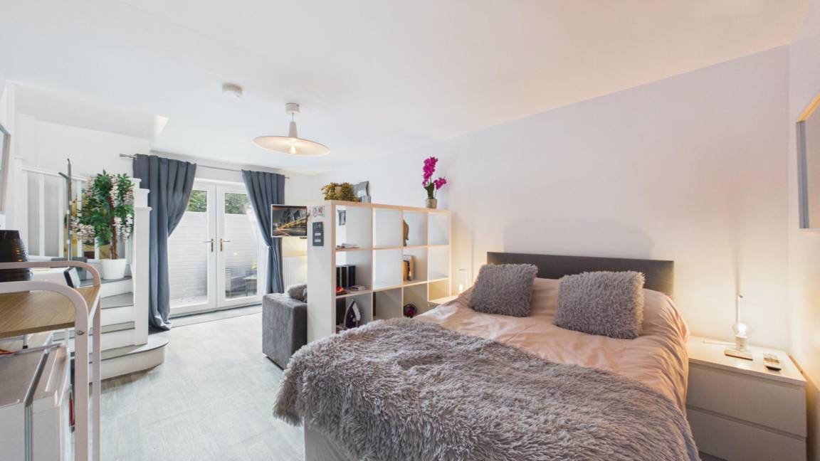 32 M² Apartment ∙ 1 Bedroom ∙ 2 Guests - Llanelli