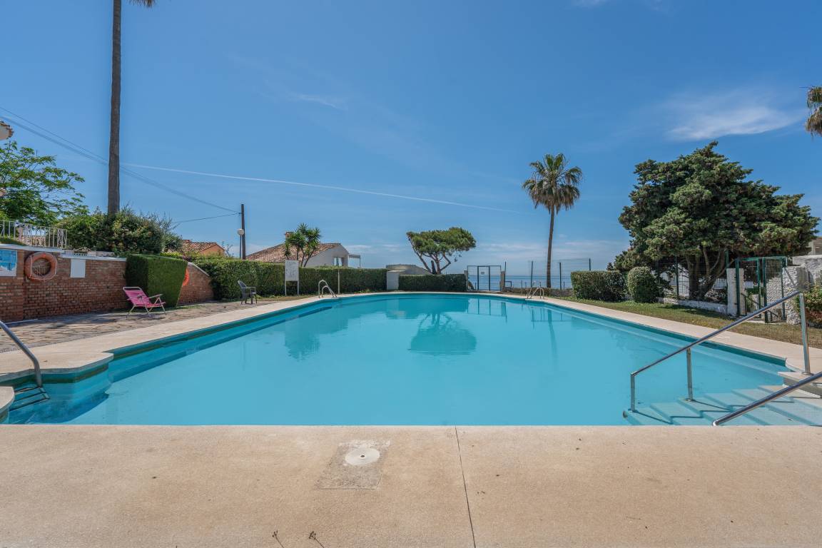 60 M² Appartement ∙ 2 Chambres ∙ 4 Personnes - Estepona