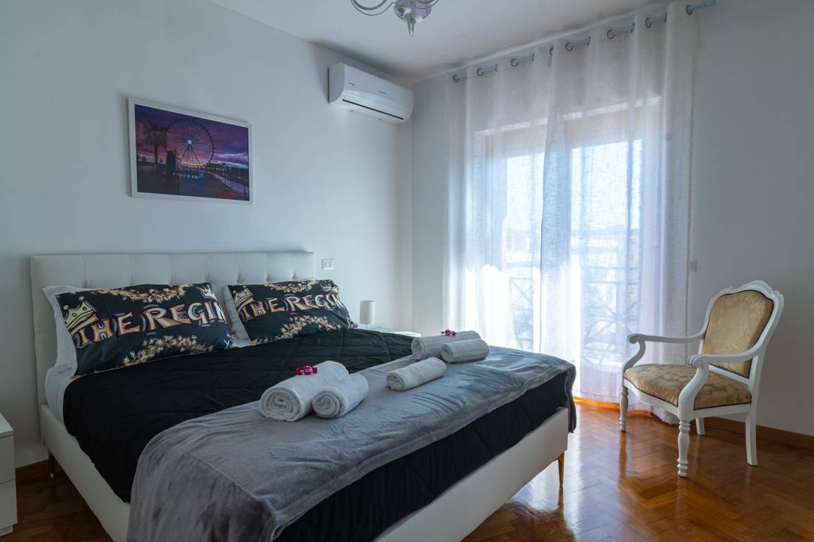 102 M² Apartment ∙ 2 Bedrooms ∙ 6 Guests - Santa Marinella