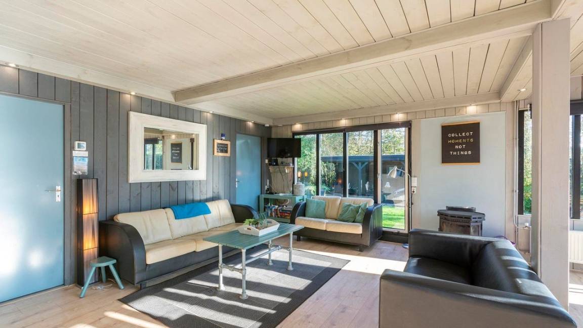 30 M² Ferienhaus ∙ 3 Schlafzimmer ∙ 6 Gäste - Julianadorp