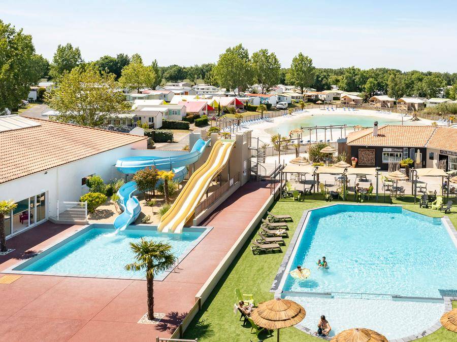 25 M² Mobil-home ∙ 2 Chambres ∙ 4 Personnes - Brem-sur-Mer