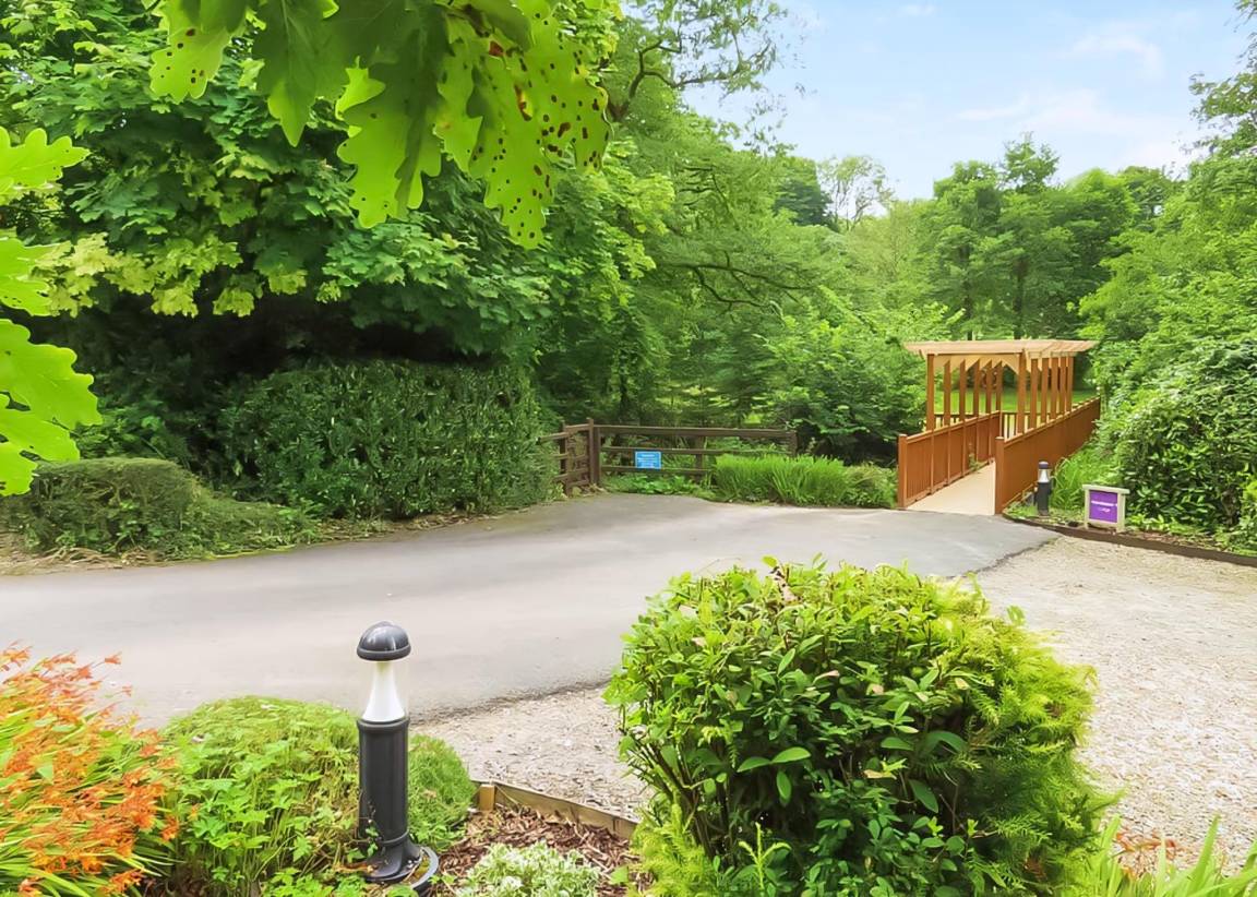 Chalet ∙ 2 Bedrooms ∙ 4 Guests - Wales